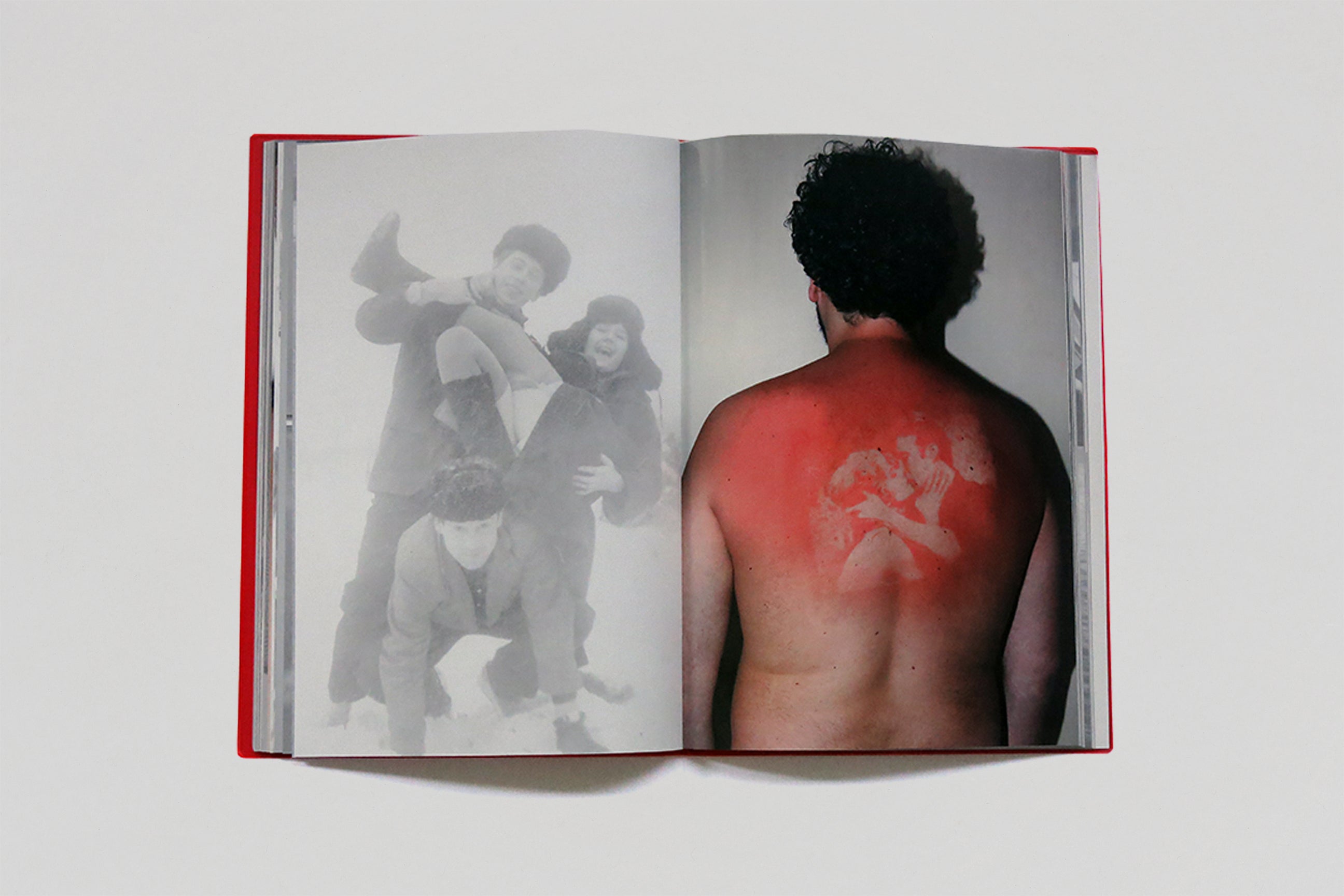 Thomas Mailaender — ILLUSTRATED PEOPLE | rvb-books